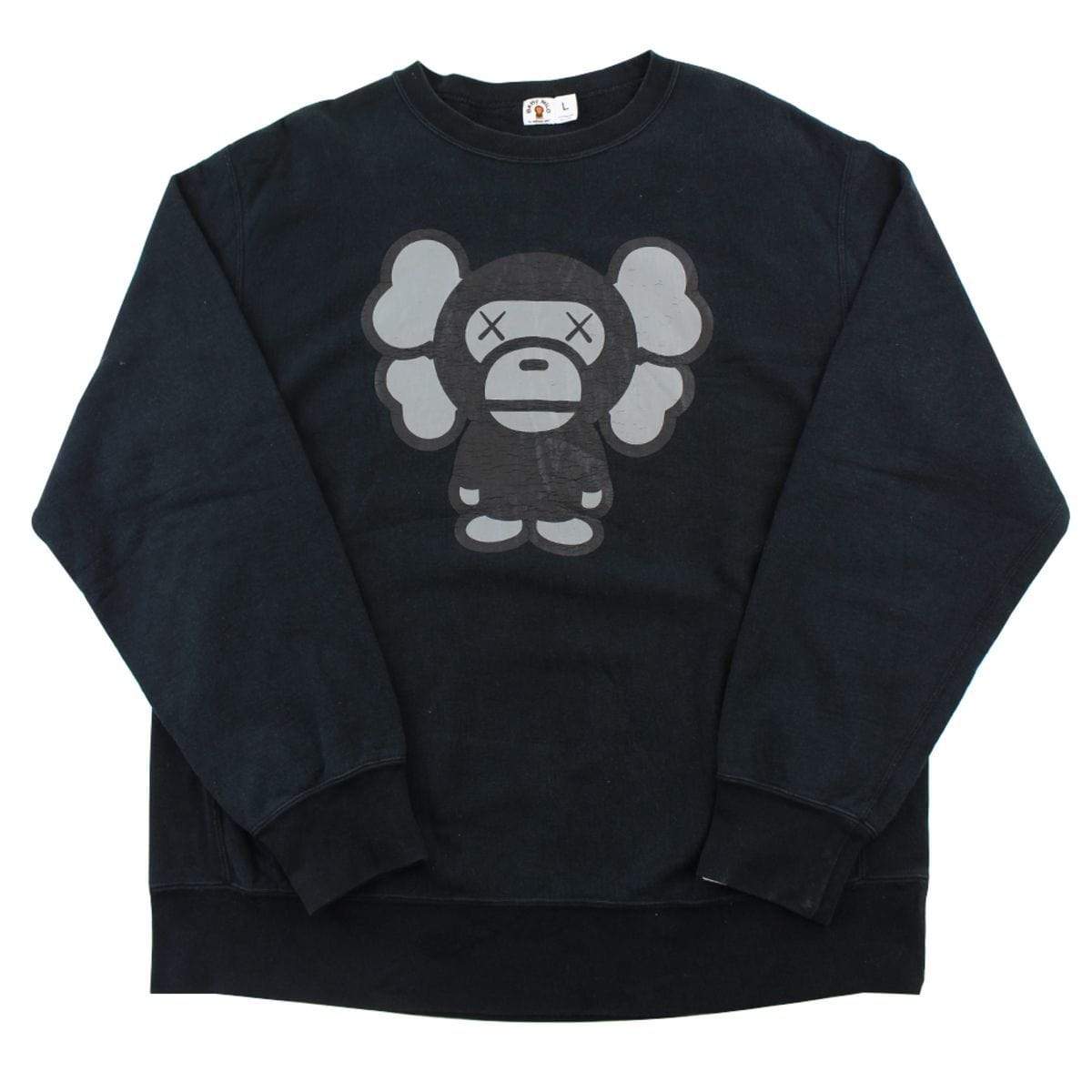 Bape x Kaws Baby Milo Figure Crewneck Black – SARUGENERAL